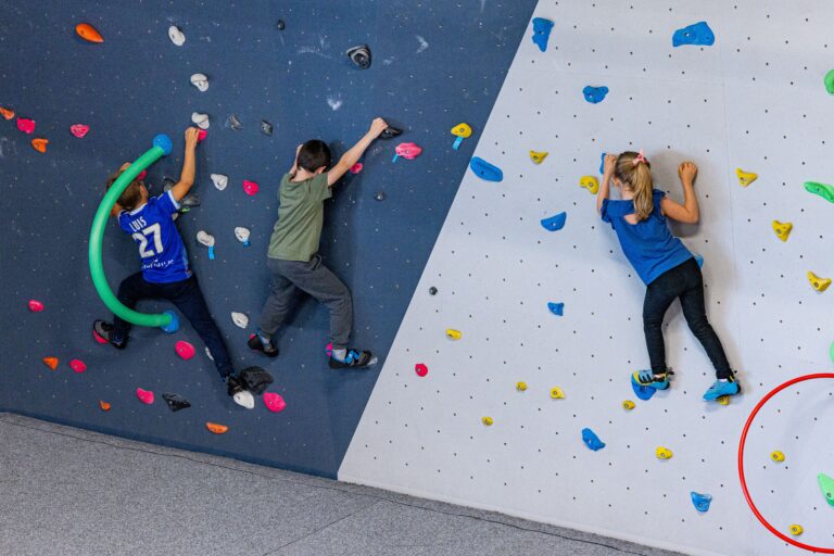 Bloc Session, des salles d'escalade de bloc accessibles à tous